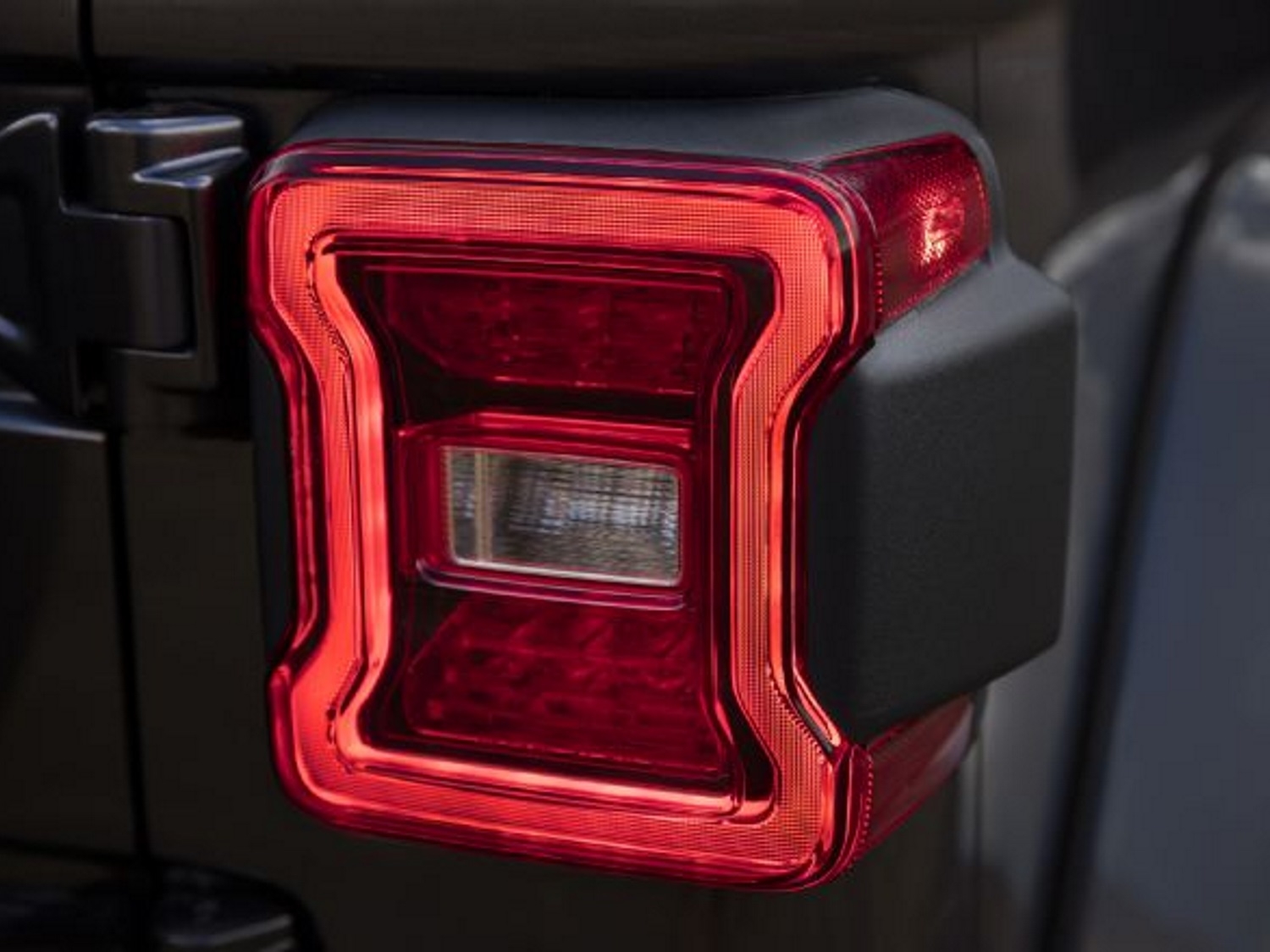 Mopar Jeep Wrangler JL Parts & Accessories | Mopar Genuine Parts