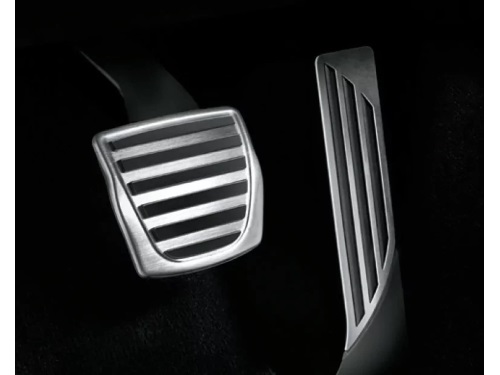 Mopar Alfa Romeo Parts & Accessories | Mopar Genuine Parts