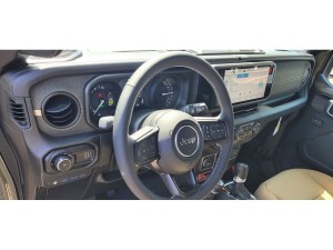 2024 jeep sahara interior