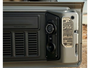 Mopar 2021 Jeep Wrangler JL Air Compressor | Mopar Genuine Parts
