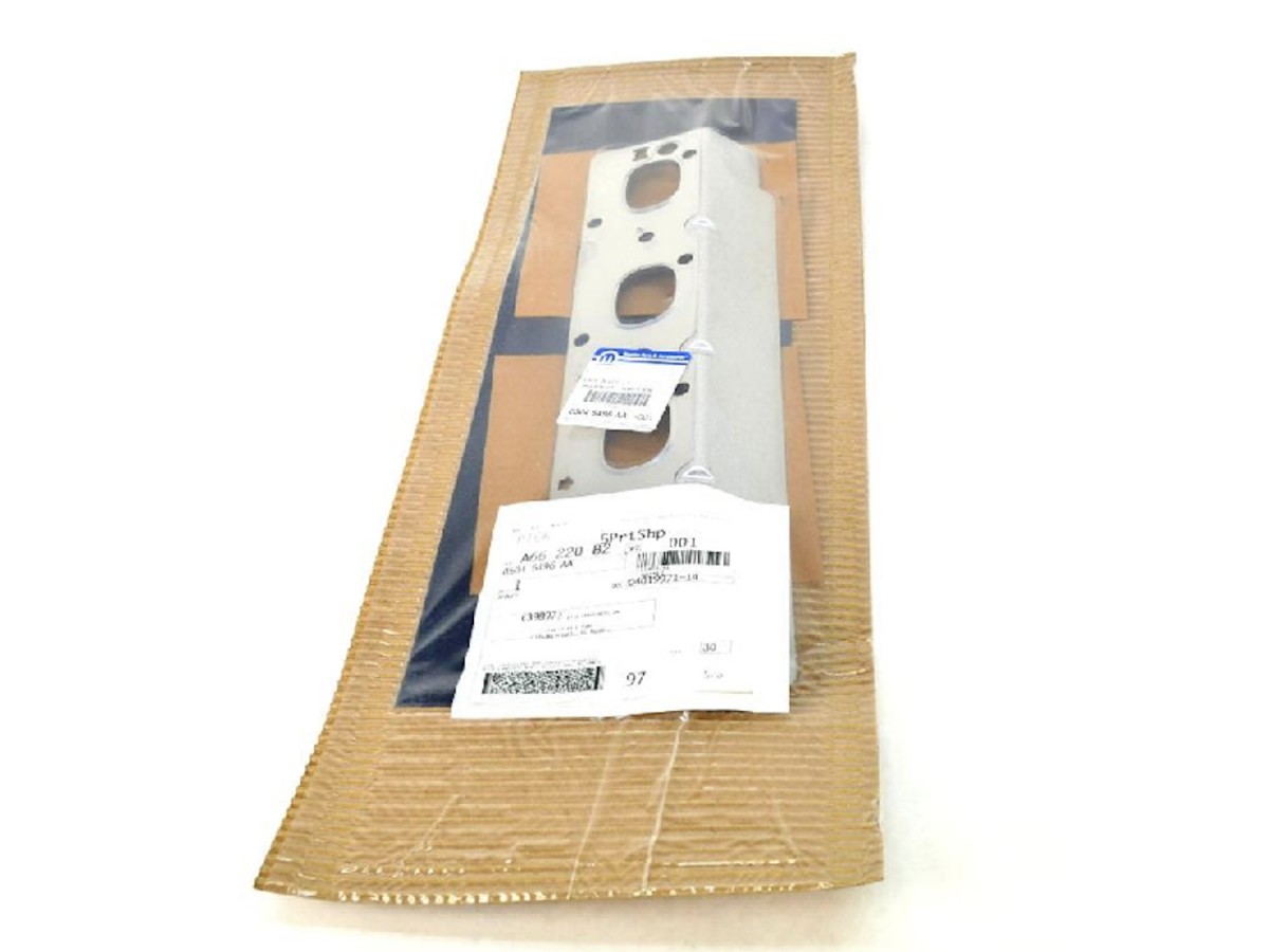 Mopar Exhaust Manifold Gasket - 5045496AA | Mopar Genuine Parts