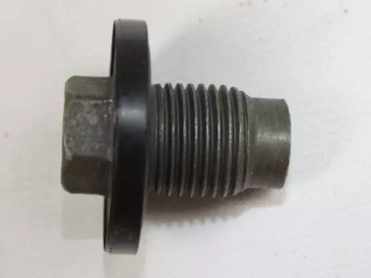 Mopar Oil Drain Plug - 6513414AA | Mopar Genuine Parts