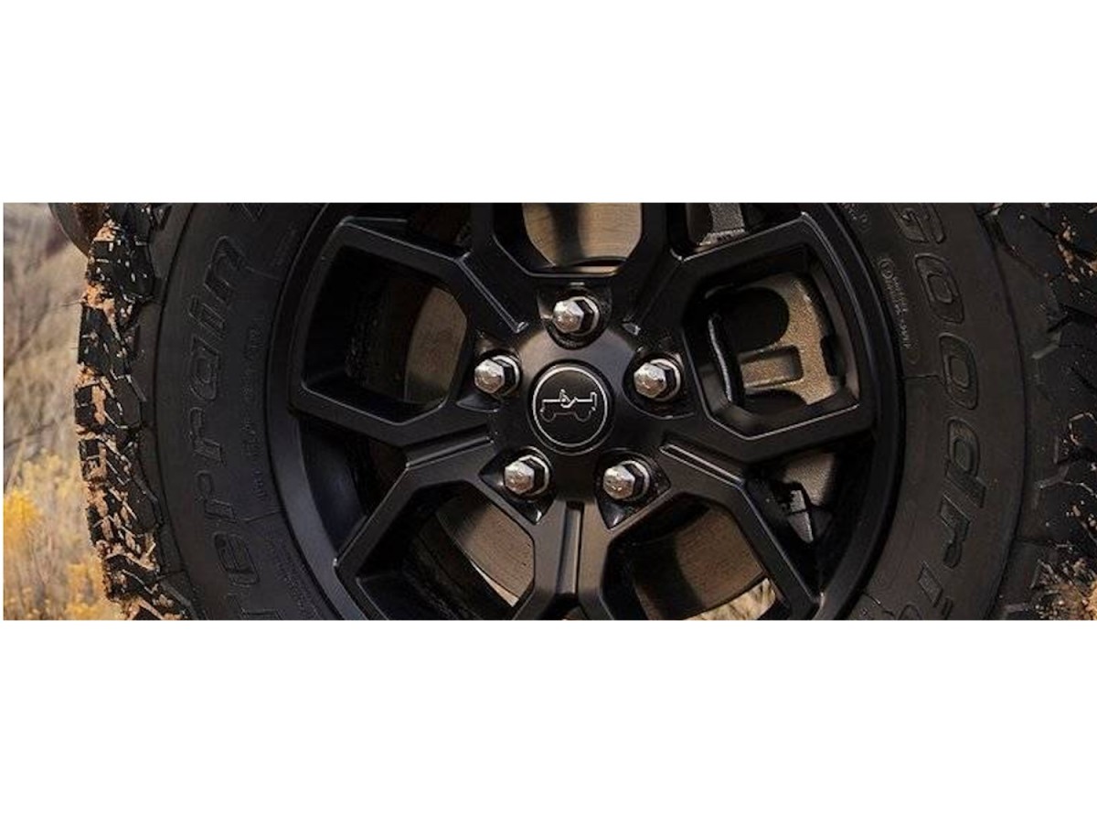 Mopar Wheel Center Cap Jeep Logo - 68550771AA | Mopar Genuine Parts