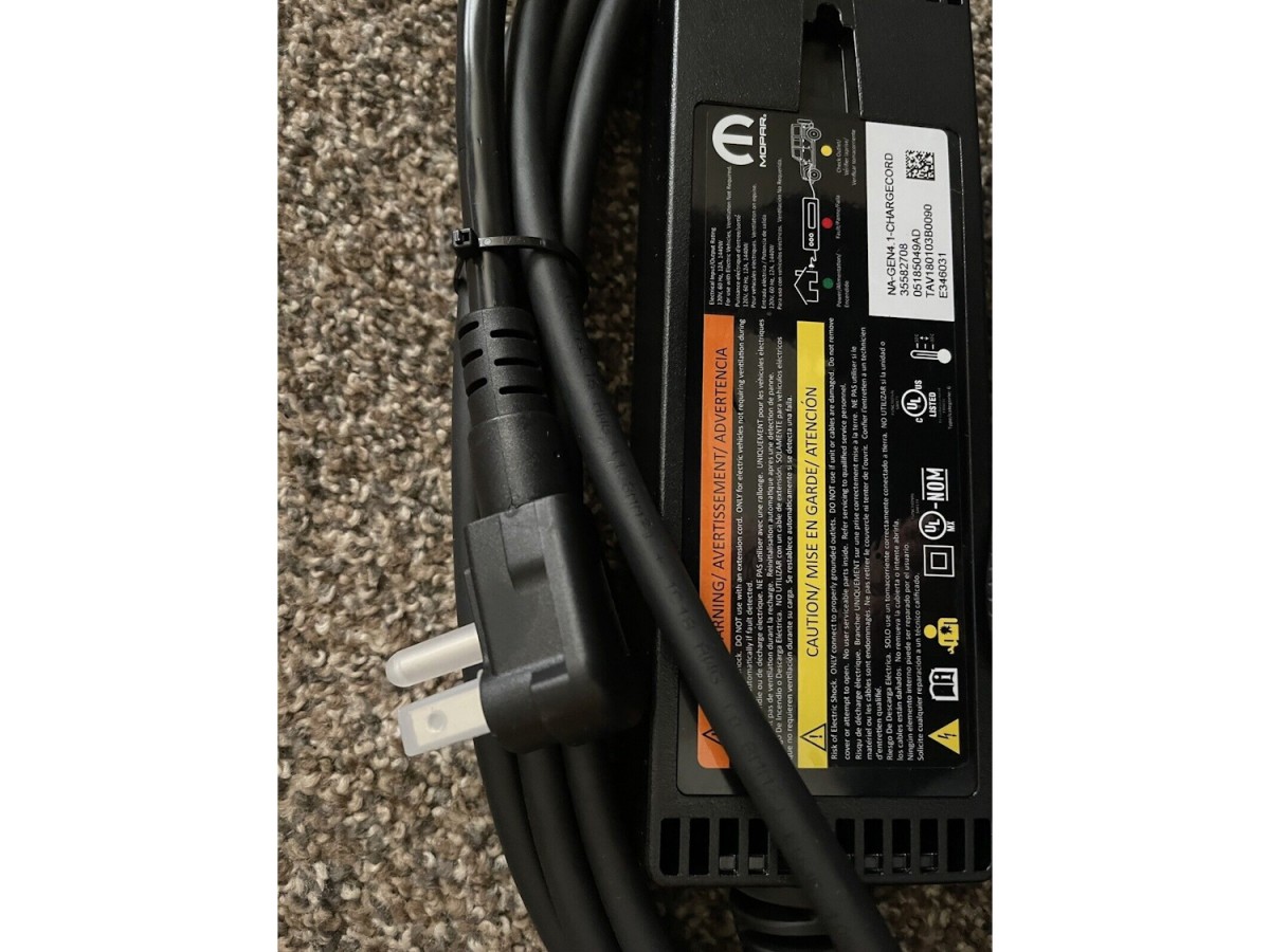 Genuine Mopar Level 1 Vehicle Charger For 4xe OE Replacement 120V ...