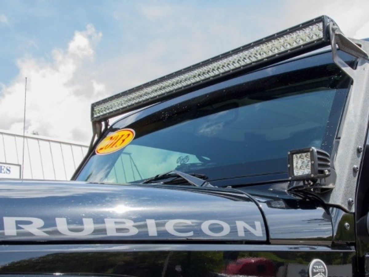 Mopar Decal Rubicon Silver - 5JC82CA1AA | Mopar Genuine Parts