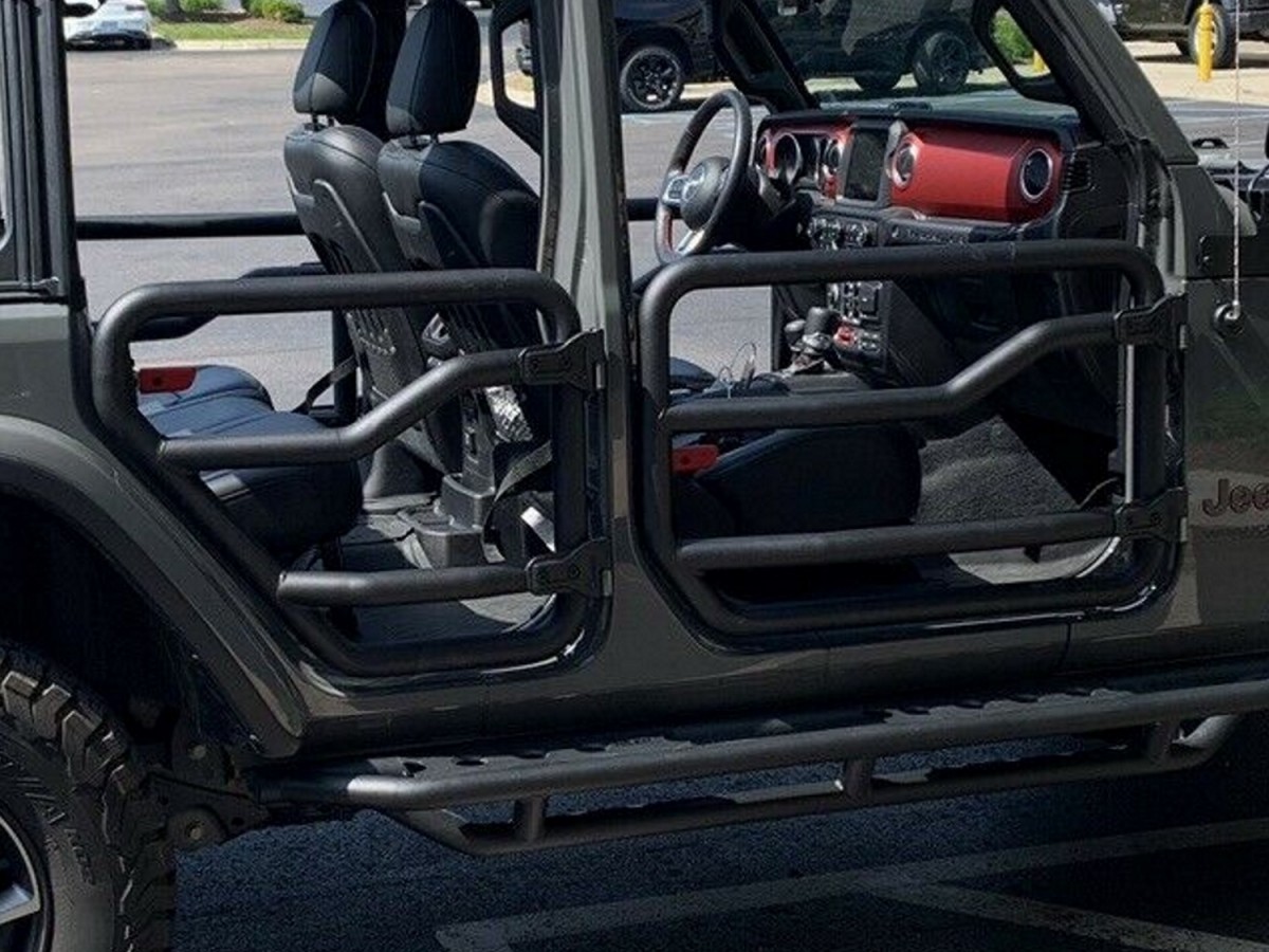 Mopar Performance Tube Door Kit 4 Door - 77072498AC | Mopar Genuine Parts