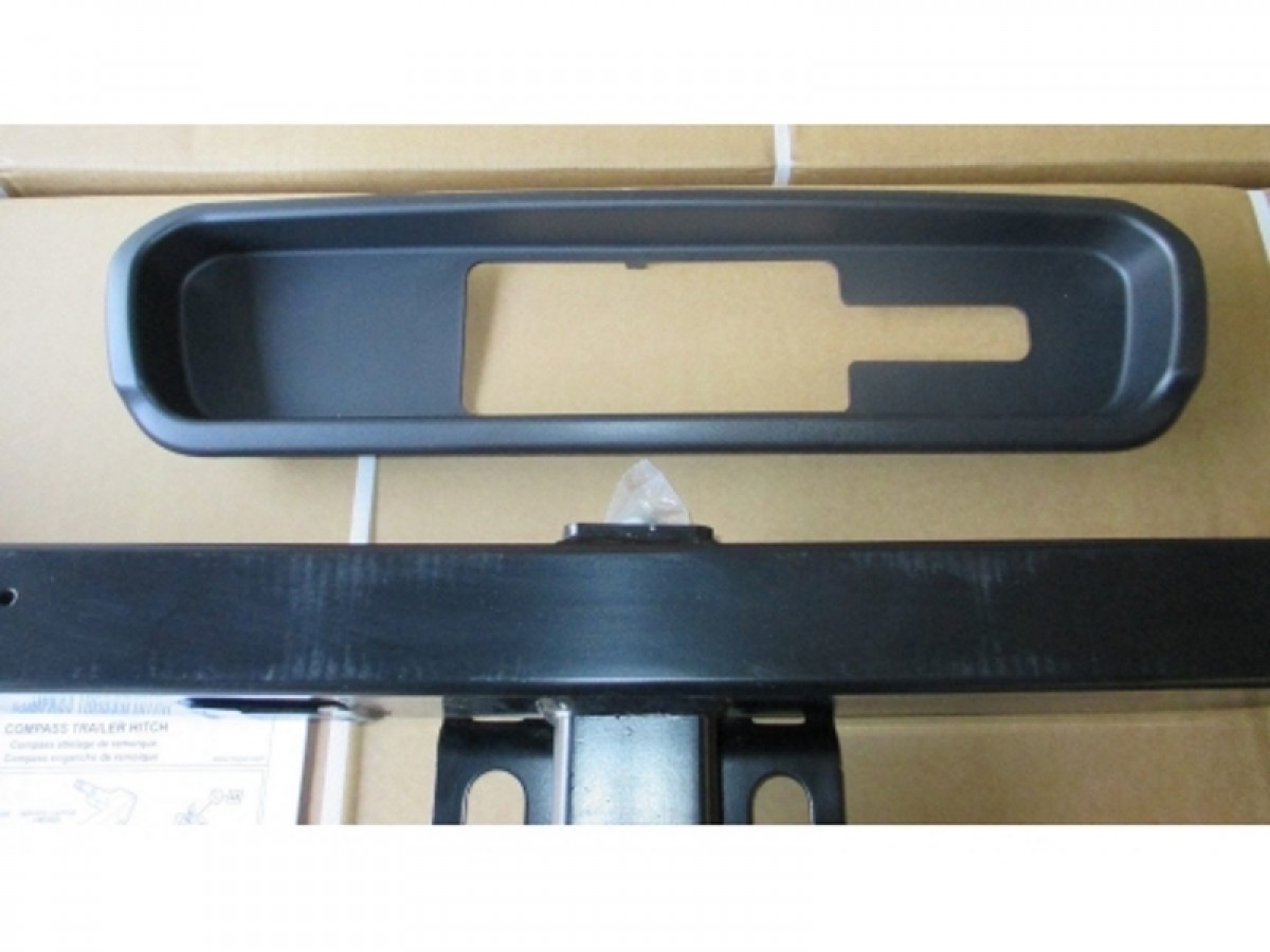 Mopar Trailer Hitch Receiver Non-Trailhawk - 82214659AD | Mopar Genuine ...