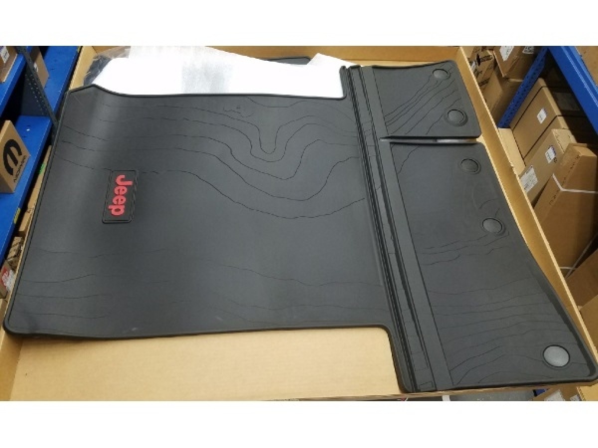 Mopar Cargo Tray And Seat Back Protector For Leather Seats - 82216626AB ...