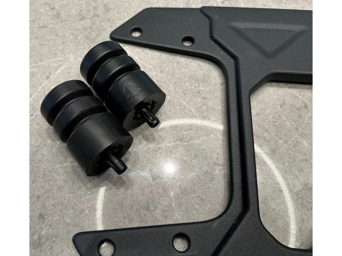 Mopar Performance Swing Gate Tailgate Hinge Reinforcement - 82215356AC ...