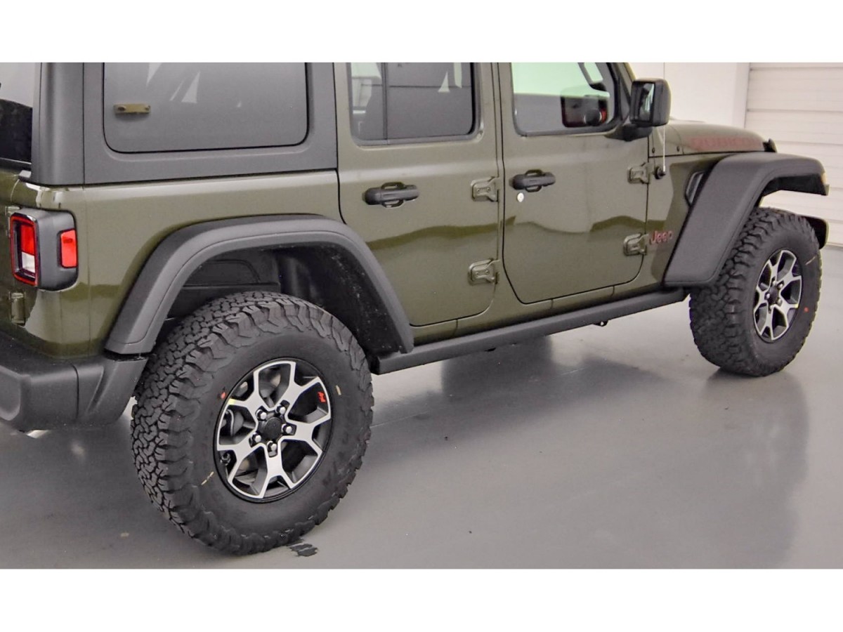 Mopar High Top Fender Flares Kit Of Four Black With Halogen Lights ...