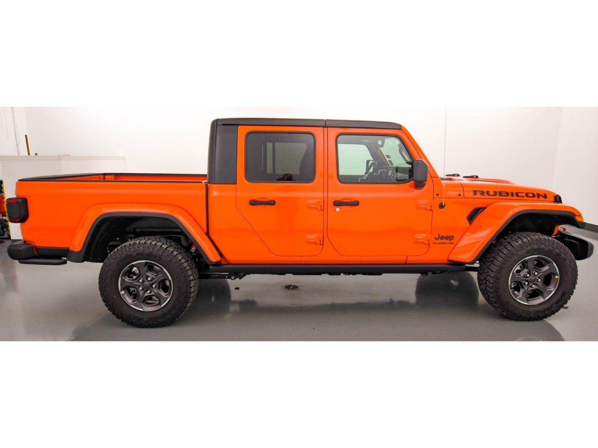 Mopar High Top Rubicon Fender Flares Kit Of Four Black Smooth Paintable ...