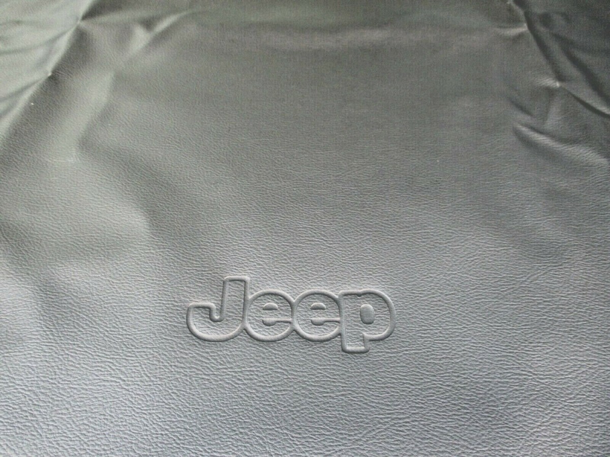 Mopar Cargo Liner Three Row Vinyl Black - 82216020AA | Mopar Genuine Parts