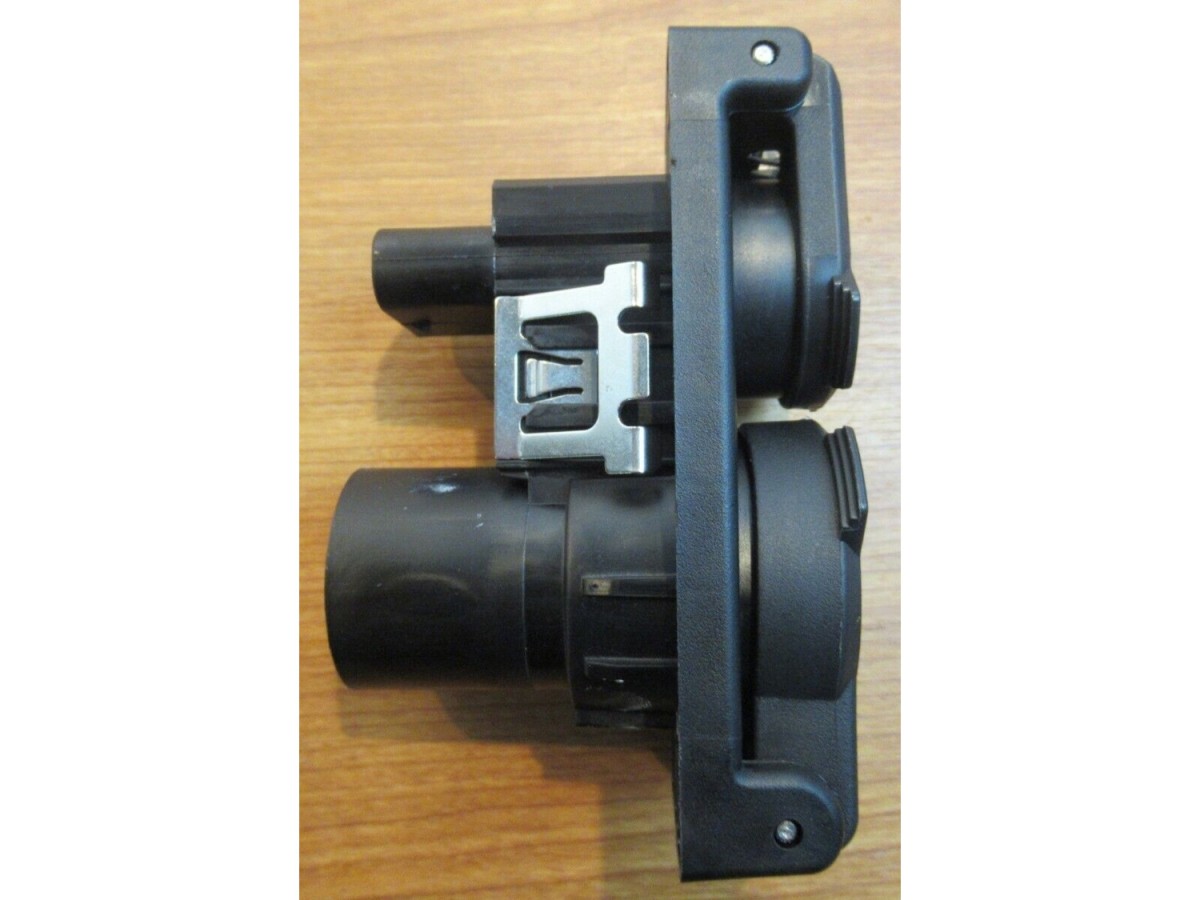 Mopar Goose Neck / Fifth Wheel Trailer Camera Wiring Harness ...