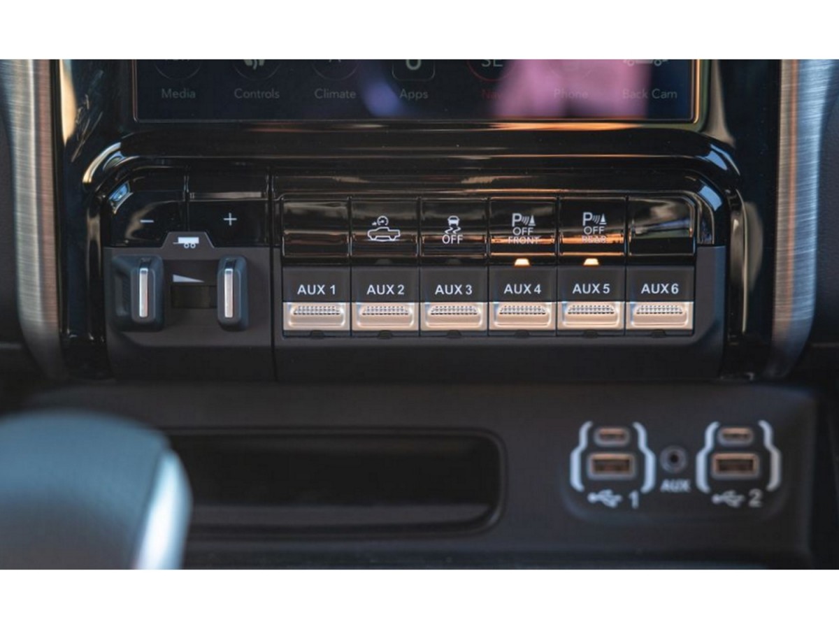 Genuine Mopar Auxiliary Upfitter Switch Kit - 82216449AC | Mopar ...