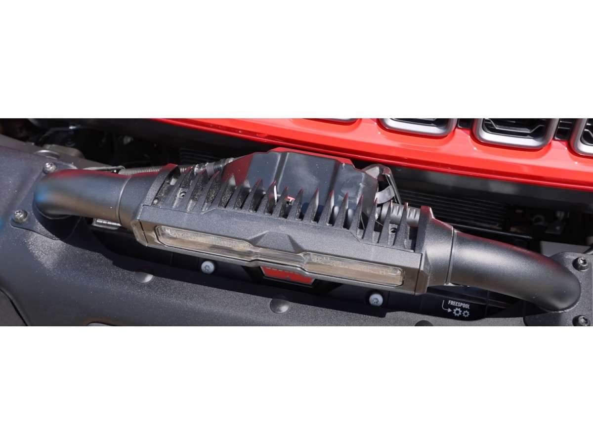 Mopar Off Road Grille Guard / Winch Guard With Integrated Light Bar For ...