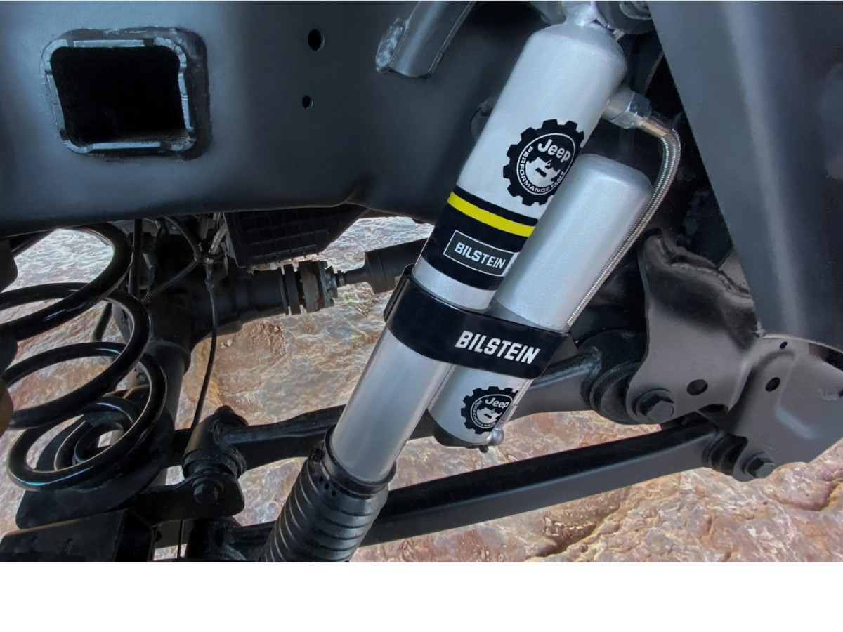 Mopar Performance 2" Lift Kit 3.6L With Bilstein Shocks - 77072468AF ...